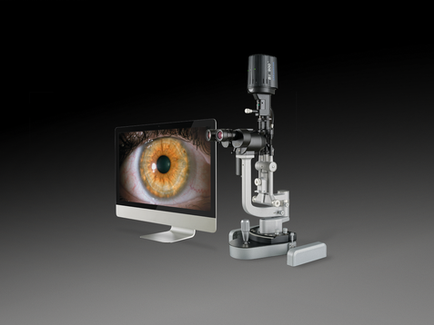 Slit lamp imaging